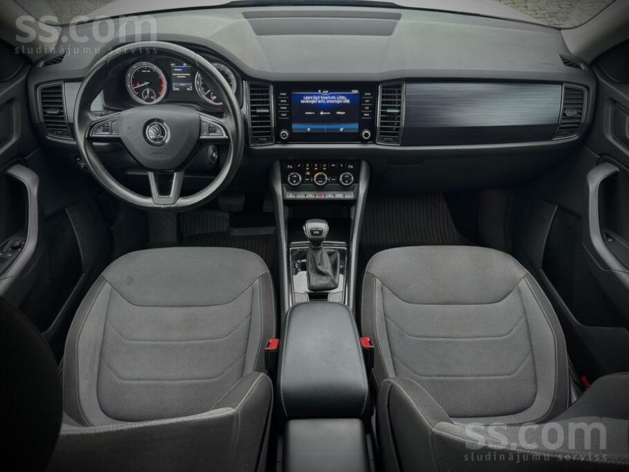 Серый Шкода Kodiaq 2019 в Рига, объемом двигателя 1.50 л и пробегом 97 тыс. км за 18500 €, фото 10 на AUTOMOTO.COM.LV