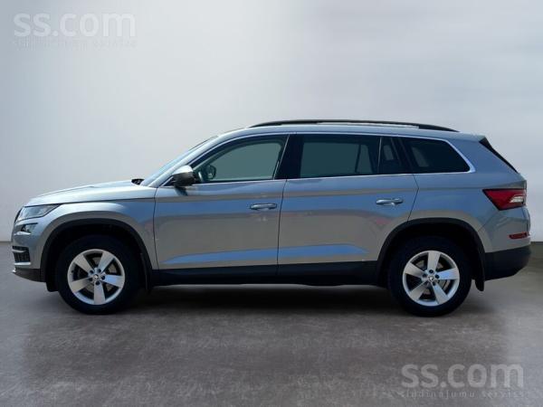 Grey Skoda Kodiaq 2020 in Riga, with an engine capacity of 1.50 L and mileage of 71 thousand km for 20920 €, photo 2 on AUTOMOTO.COM.LV