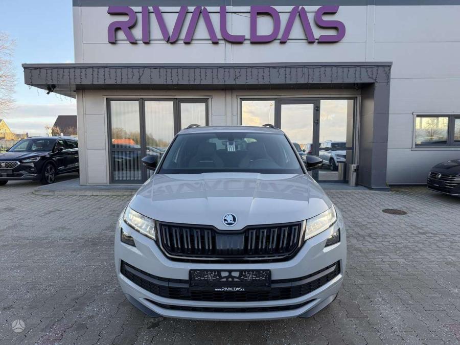 Pelēks Skoda Kodiaq 2020 Šauļi, ar dzinēja tilpumu 1.50 L un nobraukumu 149 tūkst. km par 21768 €, foto 1 vietnē AUTOMOTO.COM.LV