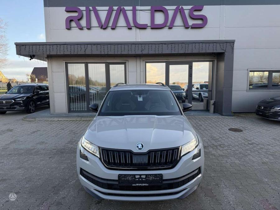 Pelēks Skoda Kodiaq 2020 Šauļi, ar dzinēja tilpumu 1.50 L un nobraukumu 149 tūkst. km par 21768 €, foto 5 vietnē AUTOMOTO.COM.LV