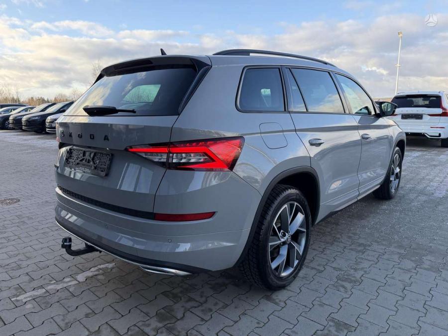 Pelēks Skoda Kodiaq 2020 Šauļi, ar dzinēja tilpumu 1.50 L un nobraukumu 149 tūkst. km par 21768 €, foto 11 vietnē AUTOMOTO.COM.LV