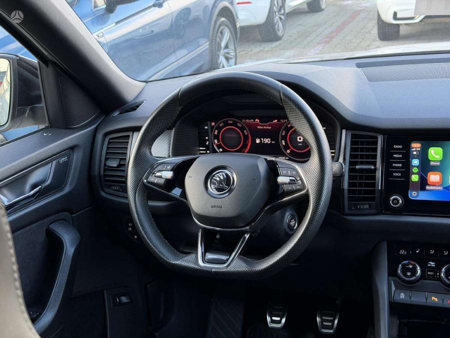 Pelēks Skoda Kodiaq 2020 Šauļi, ar dzinēja tilpumu 1.50 L un nobraukumu 149 tūkst. km par 21768 €, foto 19 vietnē AUTOMOTO.COM.LV
