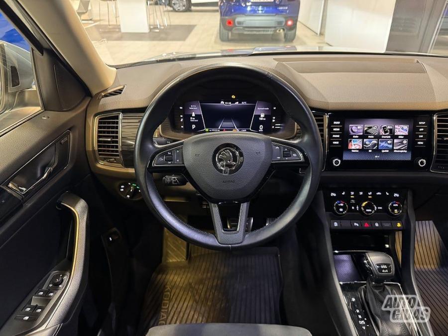 Pelēks Skoda Kodiaq 2020 Kauņa, ar dzinēja tilpumu 0.00 L un nobraukumu 60 tūkst. km par 34226 €, foto 7 vietnē AUTOMOTO.COM.LV