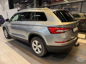 Grey Skoda Kodiaq 2020 in Kaunas, with an engine capacity of 0.00 L and mileage of 60 thousand km for 34220 €, photo 2 on AUTOMOTO.COM.LV