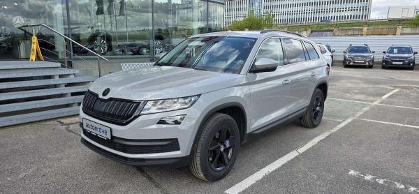 Grey Skoda Kodiaq 2020 in Vilnius, with an engine capacity of 1.50 L and mileage of 103 thousand km for 22980 €, photo 2 on AUTOMOTO.COM.LV