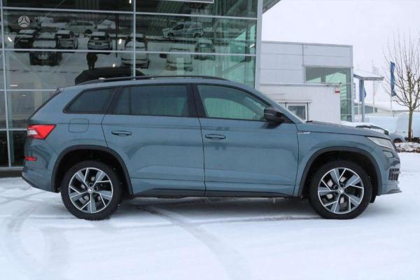 Grey Skoda Kodiaq 2020 in Vilnius, with an engine capacity of 1.97 L and mileage of 235 thousand km for 21450 €, photo 3 on AUTOMOTO.COM.LV