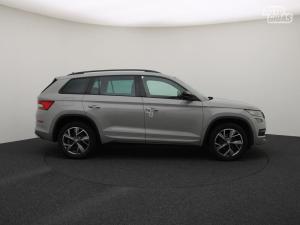 Grey Skoda Kodiaq 2020 in Vilnius, with an engine capacity of 1.50 L and mileage of 209 thousand km for 21699 €, photo 9 on AUTOMOTO.COM.LV
