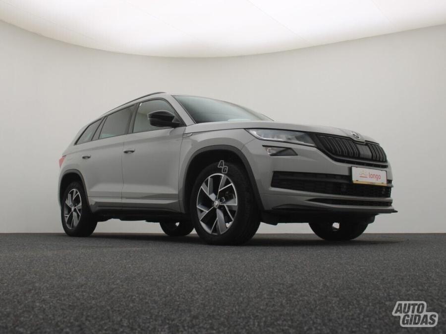 Grey Skoda Kodiaq 2020 in Vilnius, with an engine capacity of 1.50 L and mileage of 209 thousand km for 21699 €, photo 11 on AUTOMOTO.COM.LV