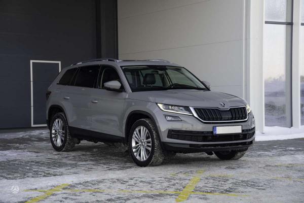 Pelēks Skoda Kodiaq 2020 Viļņa, ar dzinēja tilpumu 1.50 L un nobraukumu 195 tūkst. km par 22000 €, foto 9 vietnē AUTOMOTO.COM.LV