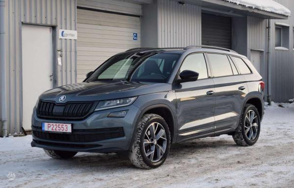 Grey Skoda Kodiaq 2020 in Vilnius, with an engine capacity of 1.97 L and mileage of 235 thousand km for 20950 €, photo 2 on AUTOMOTO.COM.LV