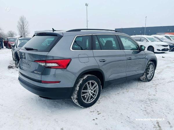 Pelēks Skoda Kodiaq 2020 Šauļi, ar dzinēja tilpumu 1.98 L un nobraukumu 100 tūkst. km par 24900 €, foto 4 vietnē AUTOMOTO.COM.LV