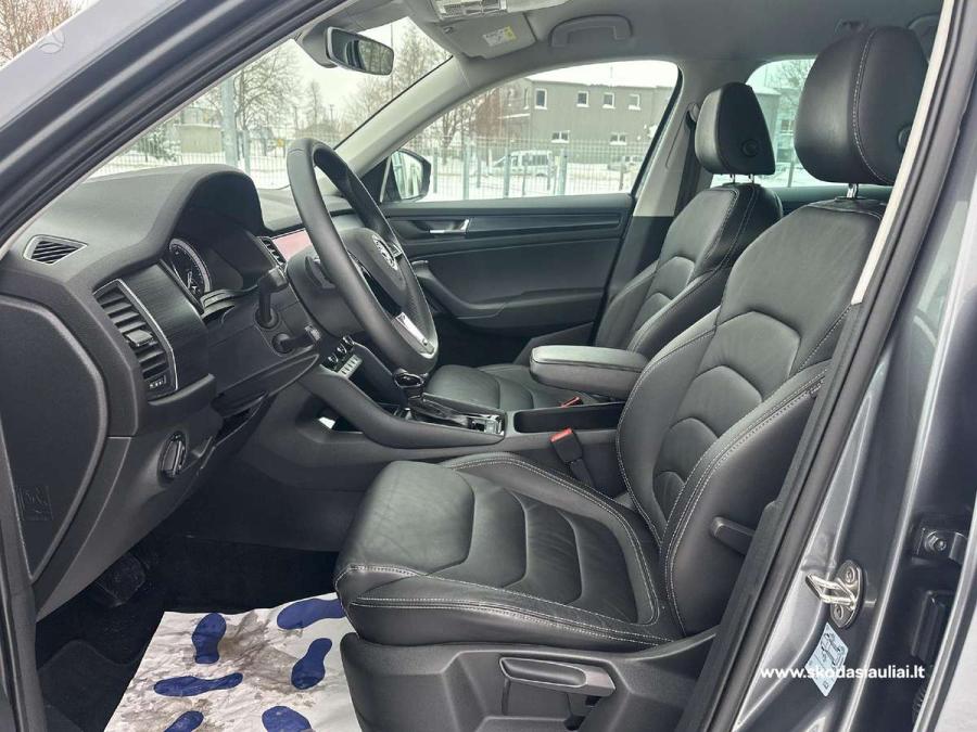 Pelēks Skoda Kodiaq 2020 Šauļi, ar dzinēja tilpumu 1.98 L un nobraukumu 100 tūkst. km par 24900 €, foto 13 vietnē AUTOMOTO.COM.LV