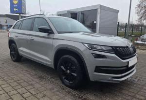 Pelēks Skoda Kodiaq 2020 Kauņa, ar dzinēja tilpumu 1.97 L un nobraukumu 113 tūkst. km par 31300 €, foto  vietnē AUTOMOTO.COM.LV