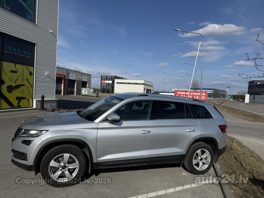 Серый Шкода Kodiaq 2020 в Таллин, объемом двигателя 2.00 л и пробегом 175 тыс. км за 24500 €, фото 3 на AUTOMOTO.COM.LV