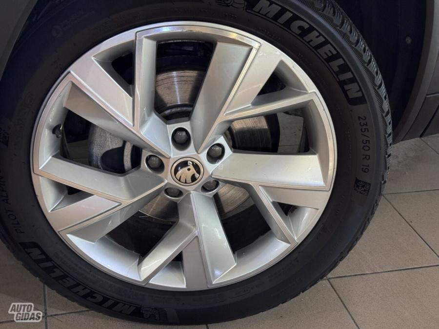 Grey Skoda Kodiaq 2020 in Avizieniai, with an engine capacity of 2.00 L and mileage of 171 thousand km for 19850 €, photo 5 on AUTOMOTO.COM.LV