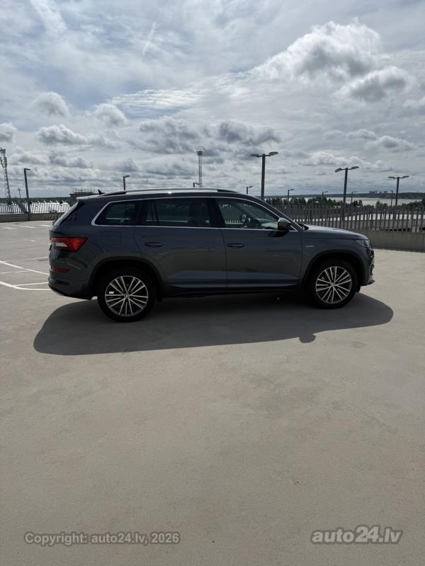 Серый Шкода Kodiaq 2020 в Таллин, объемом двигателя 2.00 л и пробегом 172 тыс. км за 27500 €, фото 4 на AUTOMOTO.COM.LV