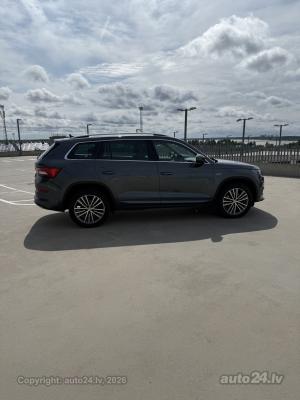 Pelēks Skoda Kodiaq 2020 Tallina, ar dzinēja tilpumu 2.00 L un nobraukumu 172 tūkst. km par 27500 €, foto 5 vietnē AUTOMOTO.COM.LV