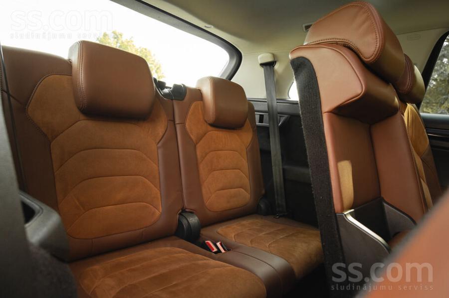 Pelēks Skoda Kodiaq 2020 Jelgava, ar dzinēja tilpumu 1.50 L un nobraukumu 0 tūkst. km par 17500 €, foto 11 vietnē AUTOMOTO.COM.LV