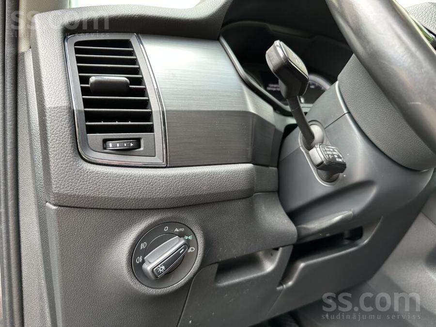 Серый Шкода Kodiaq 2020 в Елгава, объемом двигателя 2.00 л и пробегом 220 тыс. км за 16700 €, фото 16 на AUTOMOTO.COM.LV