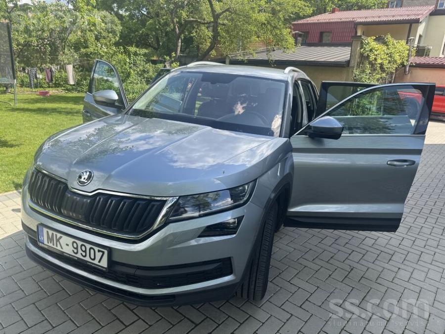 Grey Skoda Kodiaq 2020 in Riga, with an engine capacity of 2.00 L and mileage of 43 thousand km for 26800 €, photo 1 on AUTOMOTO.COM.LV