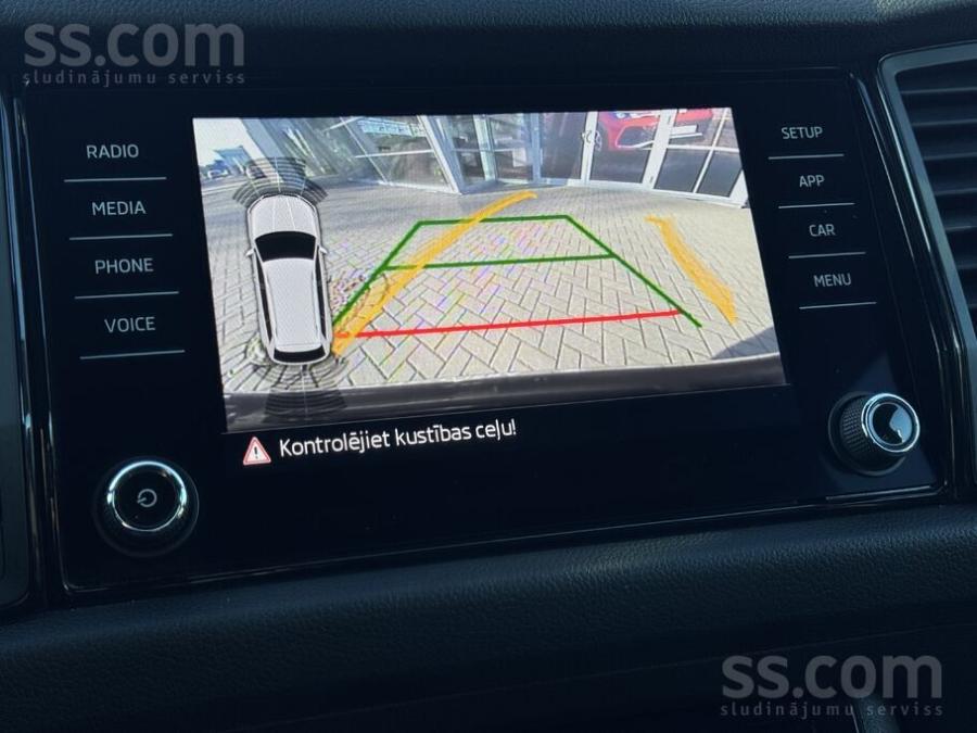 Серый Шкода Kodiaq 2020 в Валмиера, объемом двигателя 1.50 л и пробегом 127 тыс. км за 26900 €, фото 15 на AUTOMOTO.COM.LV