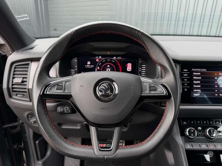 Grey Skoda Kodiaq 2020 in Kaunas, with an engine capacity of 1.97 L and mileage of 84 thousand km for 24200 €, photo 21 on AUTOMOTO.COM.LV