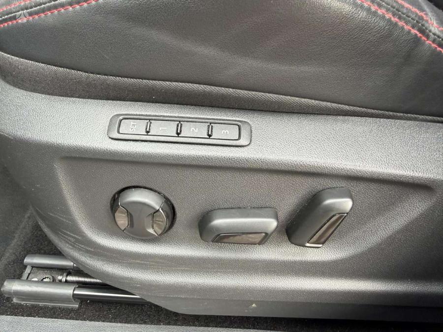 Grey Skoda Kodiaq 2020 in Kaunas, with an engine capacity of 1.97 L and mileage of 84 thousand km for 24200 €, photo 42 on AUTOMOTO.COM.LV