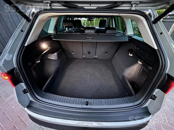 Pelēks Skoda Kodiaq 2020 Rīga, ar dzinēja tilpumu 1.50 L un nobraukumu 200 tūkst. km par 20500 €, foto 3 vietnē AUTOMOTO.COM.LV