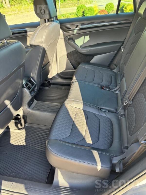 Pelēks Skoda Kodiaq 2020 Rīga, ar dzinēja tilpumu 1.50 L un nobraukumu 200 tūkst. km par 20500 €, foto 10 vietnē AUTOMOTO.COM.LV