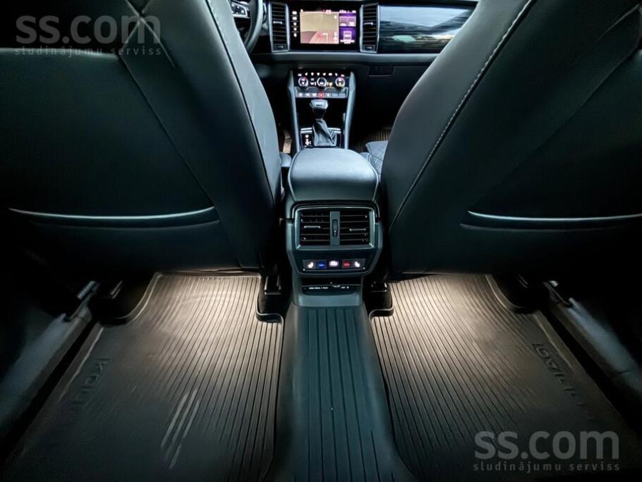 Pelēks Skoda Kodiaq 2020 Rīga, ar dzinēja tilpumu 1.50 L un nobraukumu 200 tūkst. km par 20500 €, foto 18 vietnē AUTOMOTO.COM.LV
