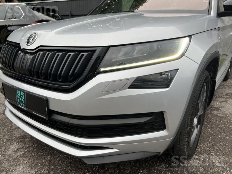 Серый Шкода Kodiaq 2020 в Лиепая, объемом двигателя 1.50 л и пробегом 103 тыс. км за 24950 €, фото 4 на AUTOMOTO.COM.LV