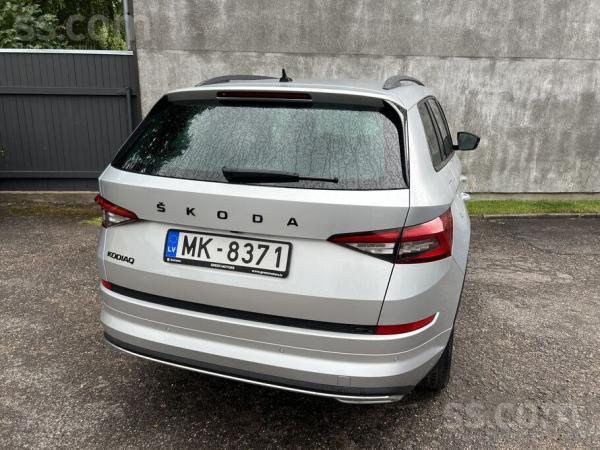 Grey Skoda Kodiaq 2020 in Liepaja, with an engine capacity of 1.50 L and mileage of 103 thousand km for 24950 €, photo 4 on AUTOMOTO.COM.LV