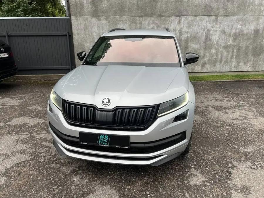 Серый Шкода Kodiaq 2020 в Лиепая, объемом двигателя 1.50 л и пробегом 103 тыс. км за 24950 €, фото 1 на AUTOMOTO.COM.LV