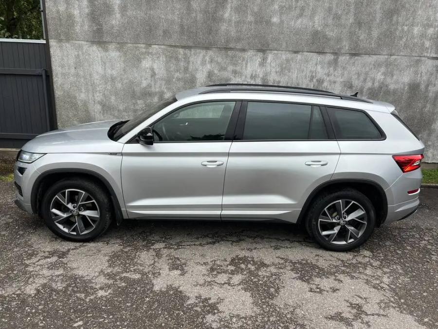 Серый Шкода Kodiaq 2020 в Лиепая, объемом двигателя 1.50 л и пробегом 103 тыс. км за 24950 €, фото 3 на AUTOMOTO.COM.LV