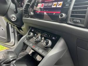 Серый Шкода Kodiaq 2020 в Лиепая, объемом двигателя 1.50 л и пробегом 103 тыс. км за 24950 €, фото 24 на AUTOMOTO.COM.LV