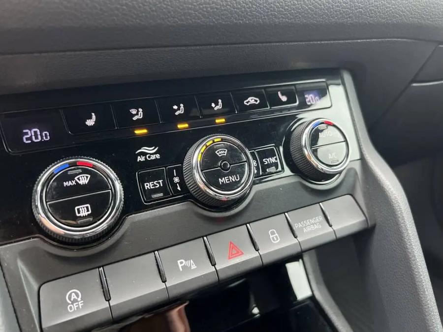 Серый Шкода Kodiaq 2020 в Лиепая, объемом двигателя 1.50 л и пробегом 103 тыс. км за 24950 €, фото 28 на AUTOMOTO.COM.LV