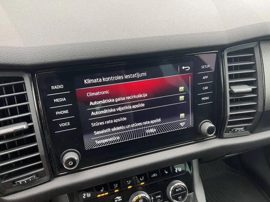 Серый Шкода Kodiaq 2020 в Лиепая, объемом двигателя 1.50 л и пробегом 103 тыс. км за 24950 €, фото 36 на AUTOMOTO.COM.LV