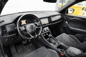 Pelēks Skoda Kodiaq 2020 Rīga, ar dzinēja tilpumu 2.00 L un nobraukumu 160 tūkst. km par 21500 €, foto 10 vietnē AUTOMOTO.COM.LV