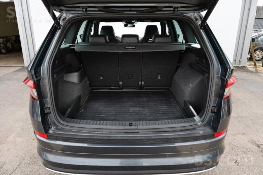 Pelēks Skoda Kodiaq 2020 Rīga, ar dzinēja tilpumu 2.00 L un nobraukumu 160 tūkst. km par 21500 €, foto 28 vietnē AUTOMOTO.COM.LV