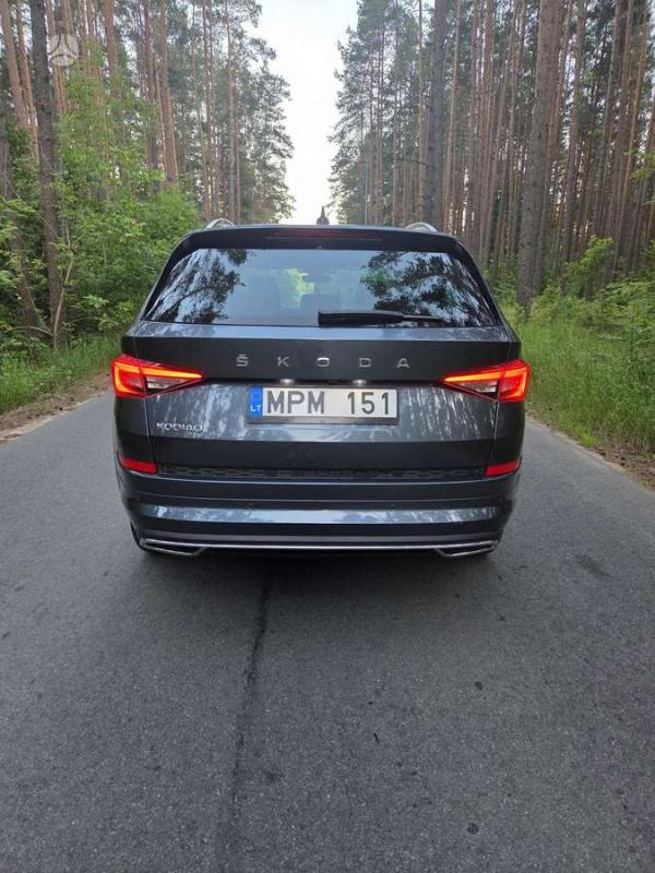 Grey Skoda Kodiaq 2020 in Vilnius, with an engine capacity of 1.97 L and mileage of 187 thousand km for 25300 €, photo 5 on AUTOMOTO.COM.LV