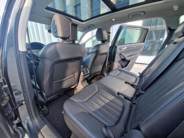 Grey Skoda Kodiaq 2020 in Vilnius, with an engine capacity of 1.97 L and mileage of 187 thousand km for 25300 €, photo 6 on AUTOMOTO.COM.LV