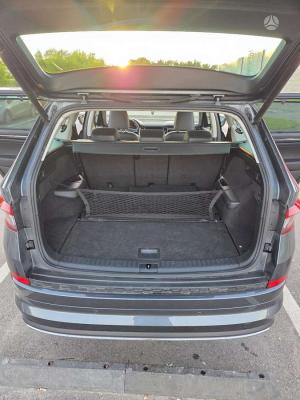 Серый Шкода Kodiaq 2020 в Вильнюс, объемом двигателя 1.97 л и пробегом 187 тыс. км за 25300 €, фото 14 на AUTOMOTO.COM.LV