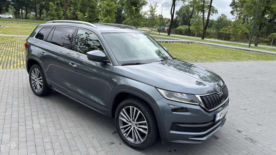 Grey Skoda Kodiaq 2020 in Kaunas, with an engine capacity of 1.97 L and mileage of 350 thousand km for 17450 €, photo 12 on AUTOMOTO.COM.LV