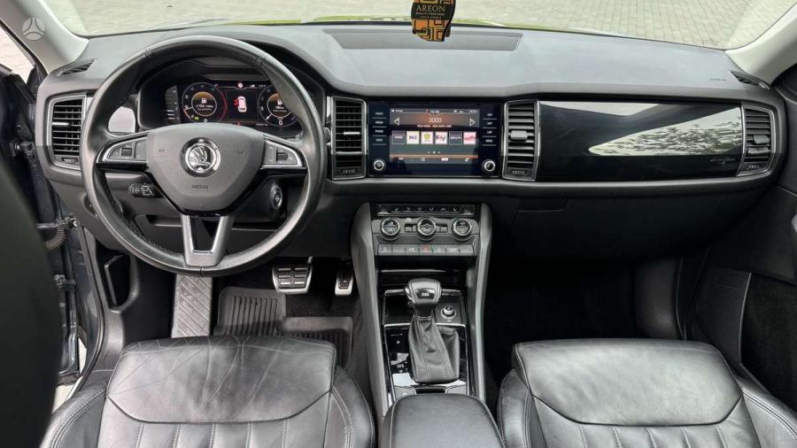 Grey Skoda Kodiaq 2020 in Kaunas, with an engine capacity of 1.97 L and mileage of 350 thousand km for 17450 €, photo 20 on AUTOMOTO.COM.LV
