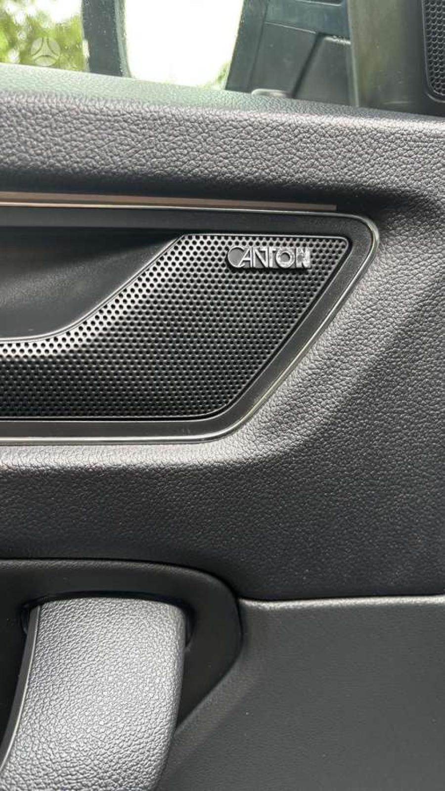Grey Skoda Kodiaq 2020 in Kaunas, with an engine capacity of 1.97 L and mileage of 350 thousand km for 17450 €, photo 29 on AUTOMOTO.COM.LV