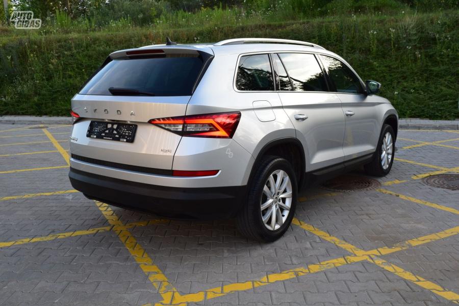Grey Skoda Kodiaq 2020 in Vilnius, with an engine capacity of 2.00 L and mileage of 293 thousand km for 17700 €, photo 8 on AUTOMOTO.COM.LV