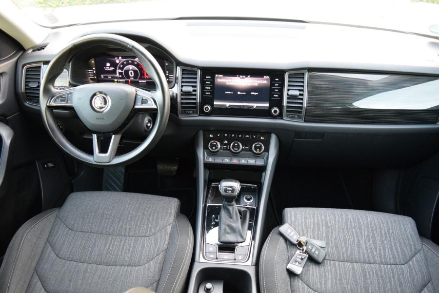 Grey Skoda Kodiaq 2020 in Vilnius, with an engine capacity of 2.00 L and mileage of 293 thousand km for 17700 €, photo 13 on AUTOMOTO.COM.LV