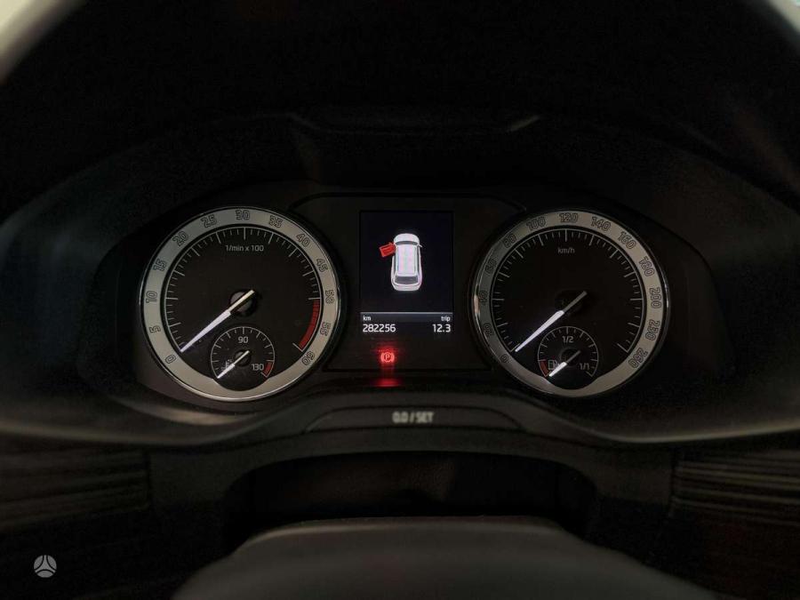 Серый Шкода Kodiaq 2020 в Клайпеда, объемом двигателя 1.97 л и пробегом 282 тыс. км за 19900 €, фото 37 на AUTOMOTO.COM.LV
