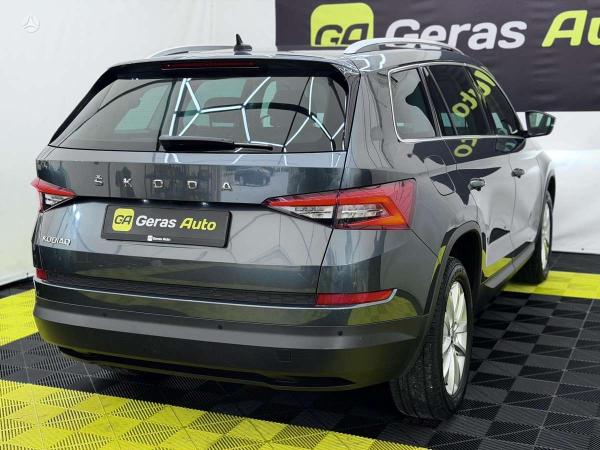 Grey Skoda Kodiaq 2020 in Vilnius, with an engine capacity of 1.97 L and mileage of 234 thousand km for 20990 €, photo 4 on AUTOMOTO.COM.LV