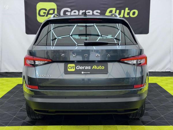 Grey Skoda Kodiaq 2020 in Vilnius, with an engine capacity of 1.97 L and mileage of 234 thousand km for 20990 €, photo 5 on AUTOMOTO.COM.LV